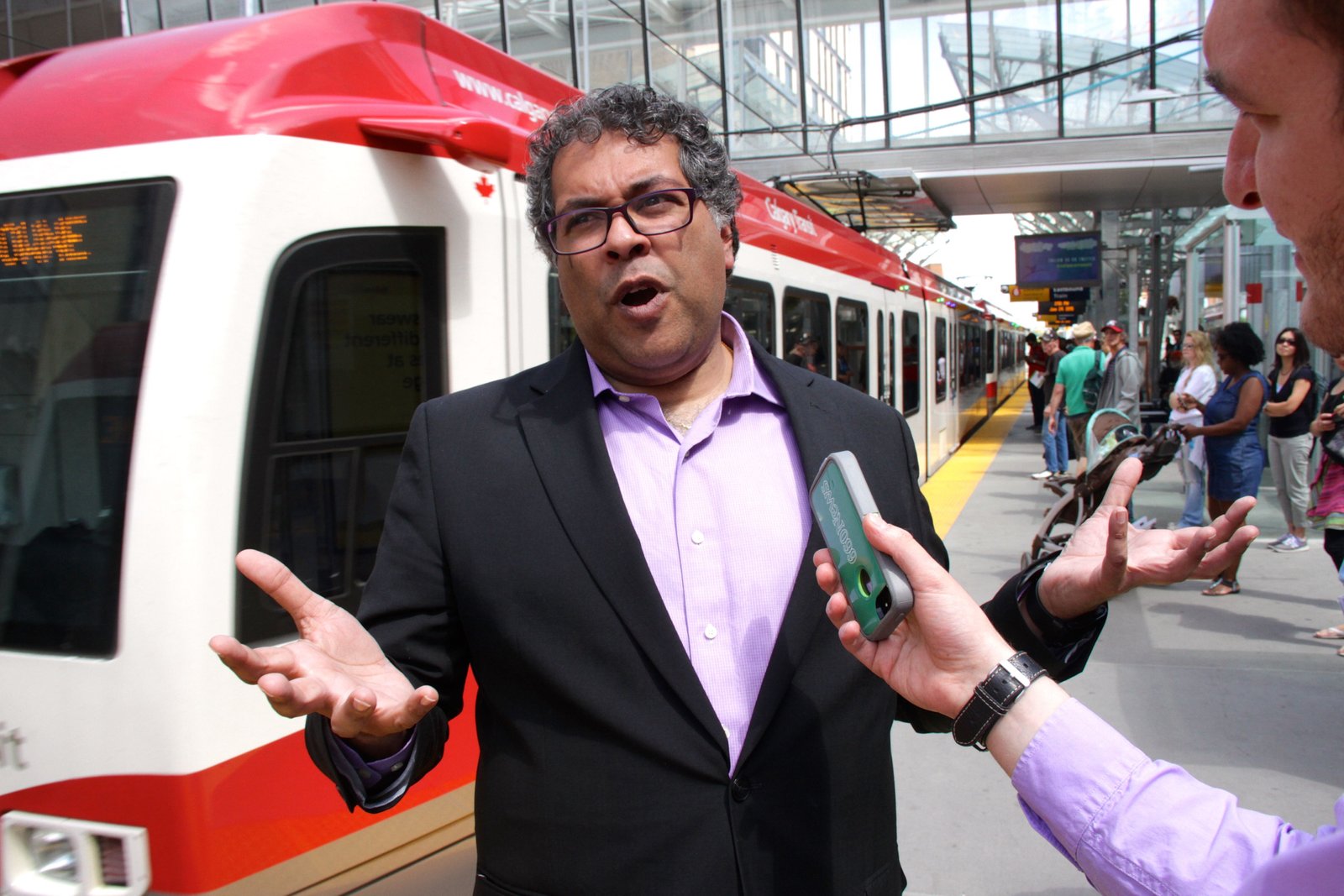 143. Renewable energy powers Calgary, Canada's oil capital - Green ...